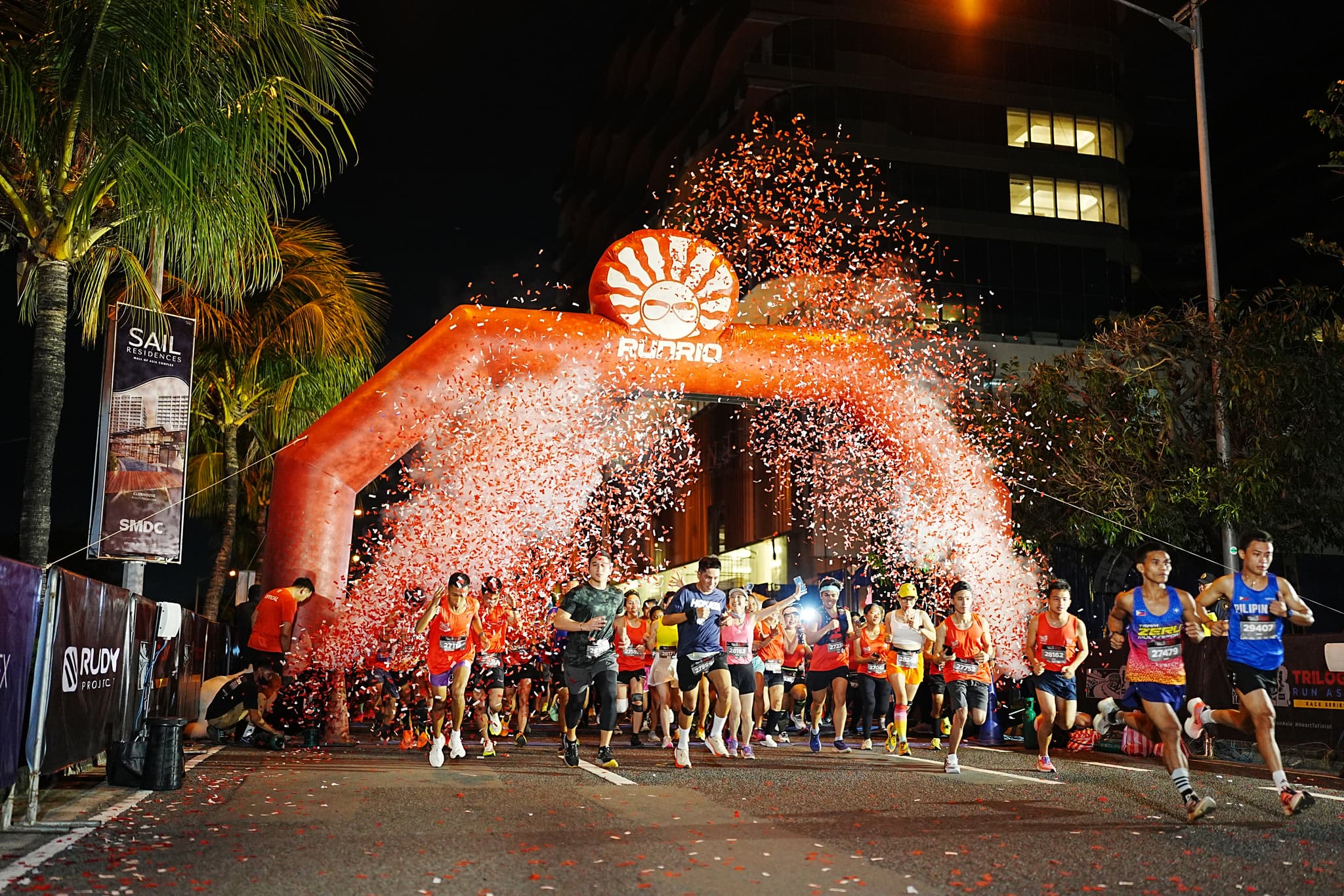 HOKA Trilogy Run Asia